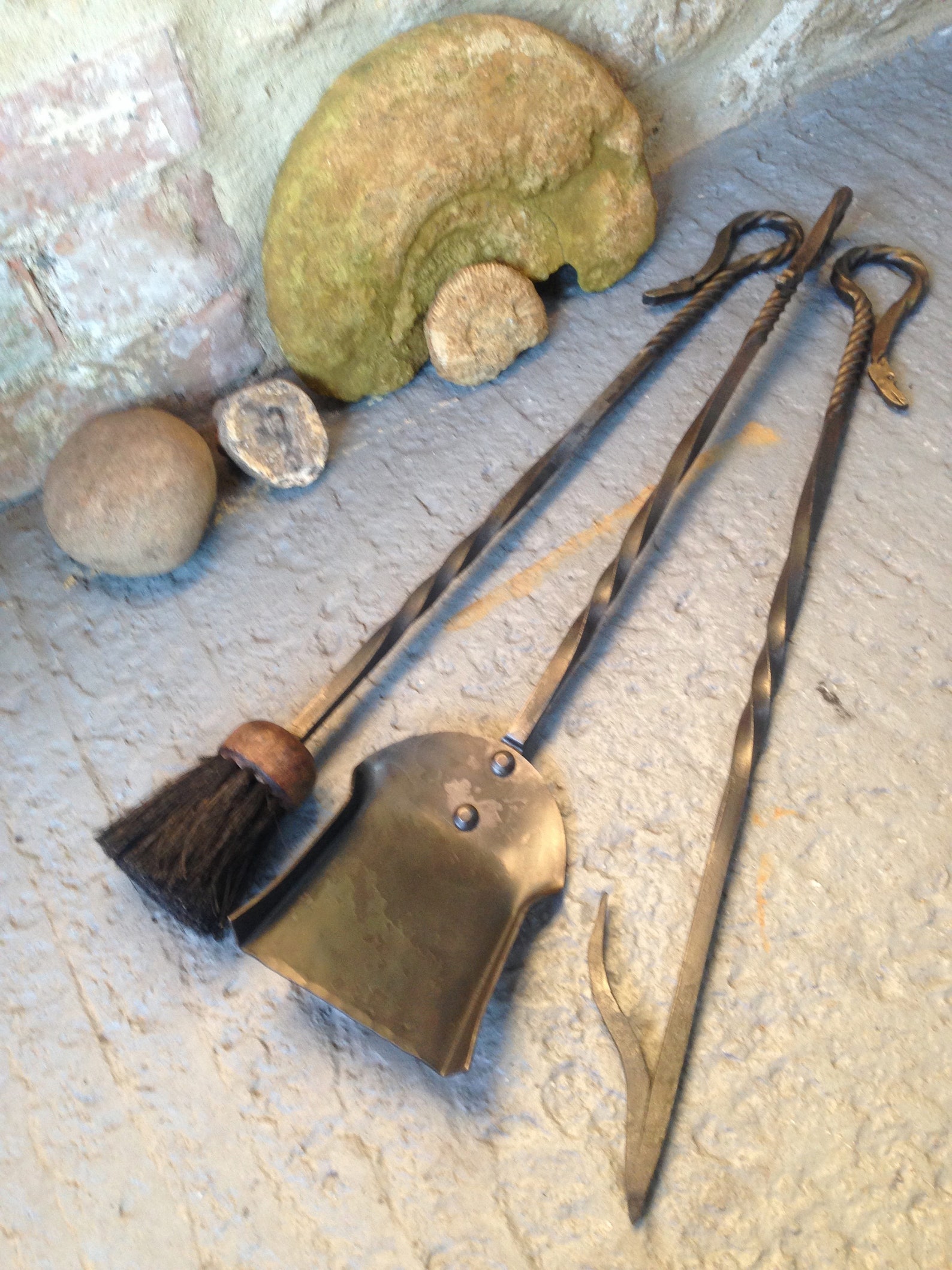 Dogs Head Fire Set Hearth Tidy Blacksmith, Canine, Wolf's Head, Celtic ...