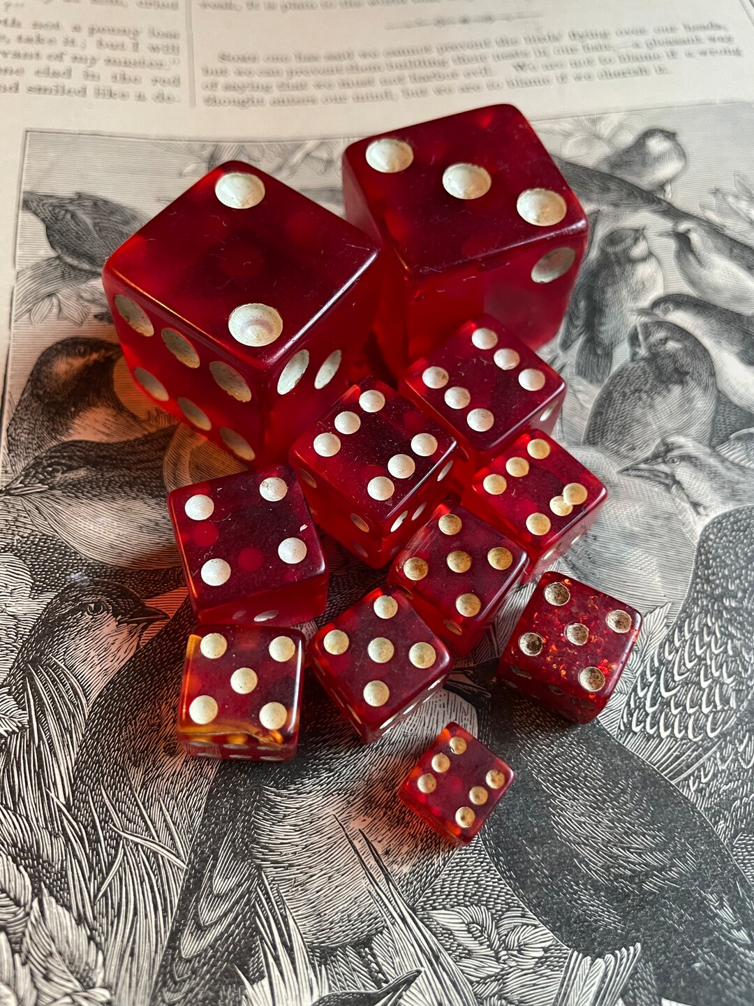 Vintage Red Bakelite Assorted Dice Lot Glitter Dice 11 Pieces - Etsy