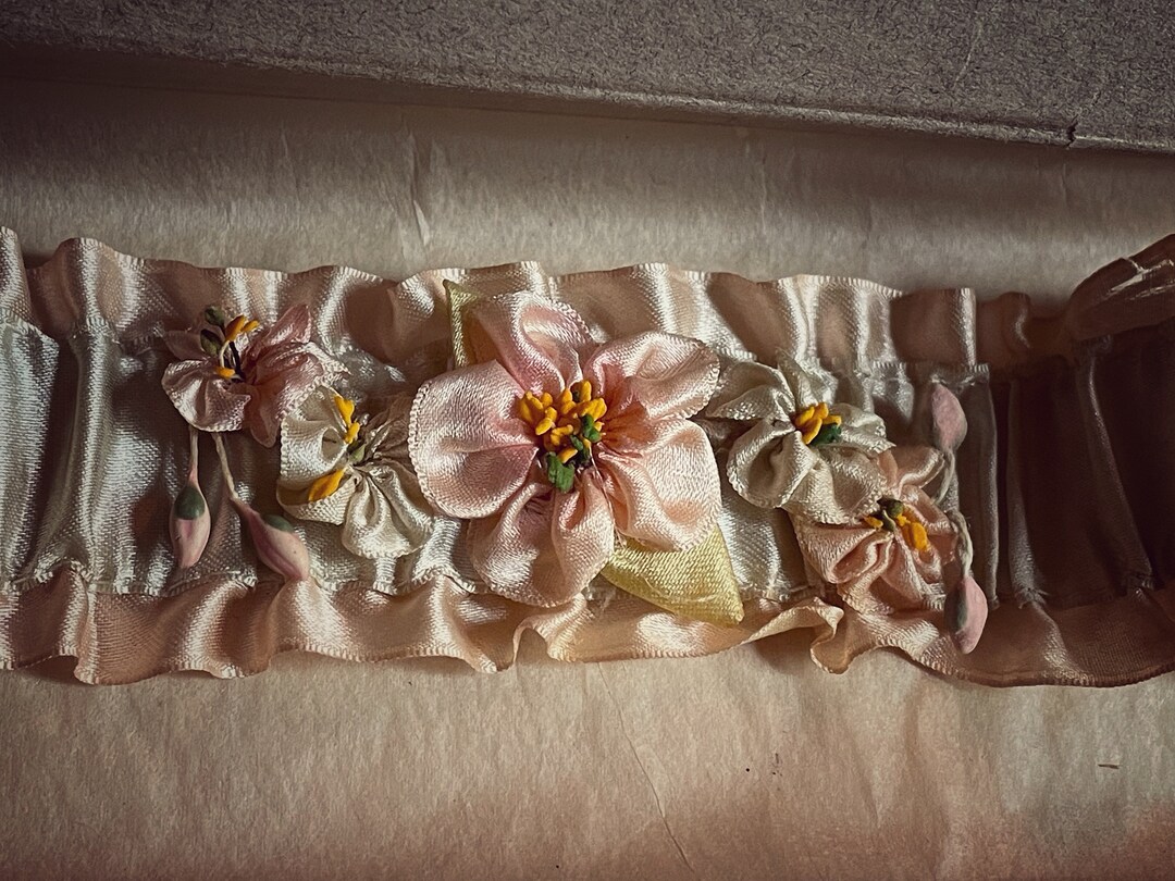 Antique Edwardian Silk Floral Ruffled Garter or Belt Sash With Box Name ...