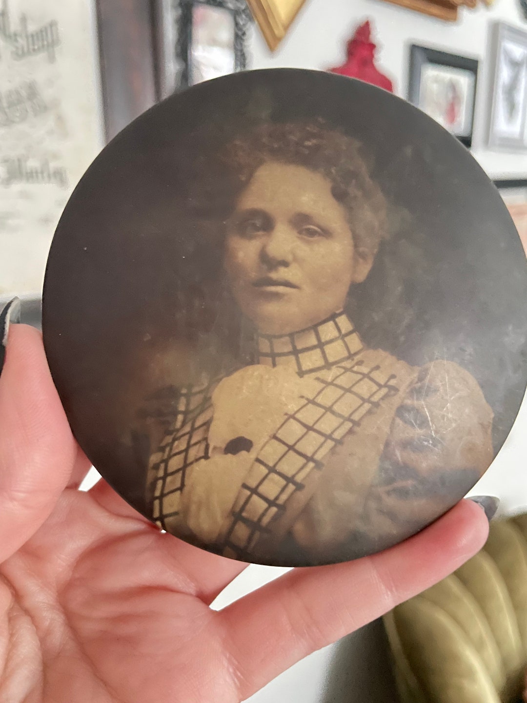 Large Antique Victorian Photo Portrait Button of Woman - Etsy