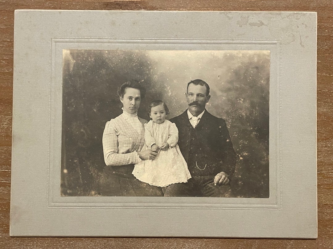 Antique Family Portrait Cabinet Card Photography Ephemera - Etsy