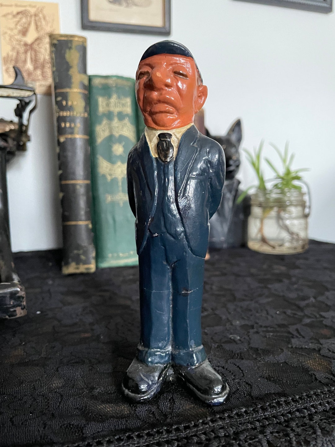 1940s LL Rittgers Chalkware Baseball Umpire Statue Comical Sports ...