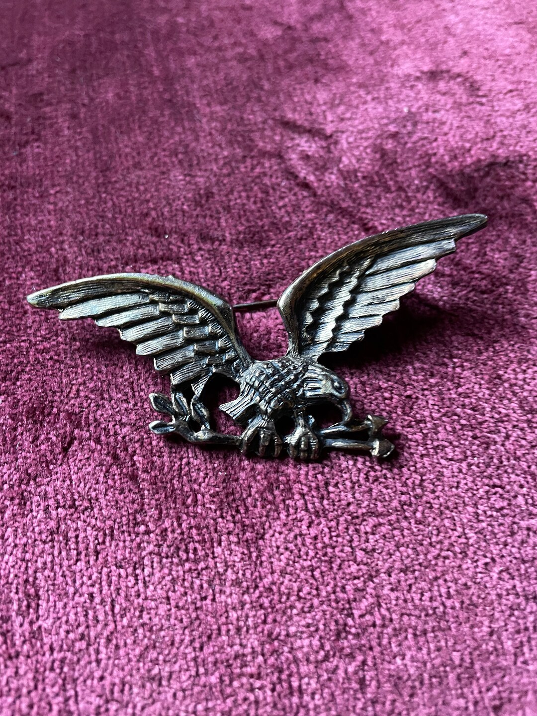 Vintage Eagle Brooch Aged Brass Color Finish - Etsy