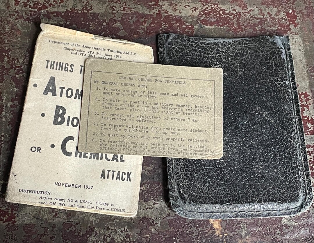 Vintage 1957 USAR Things to Do Under Atomic Biological or Chemical Attack Pamphlet in Leather ...