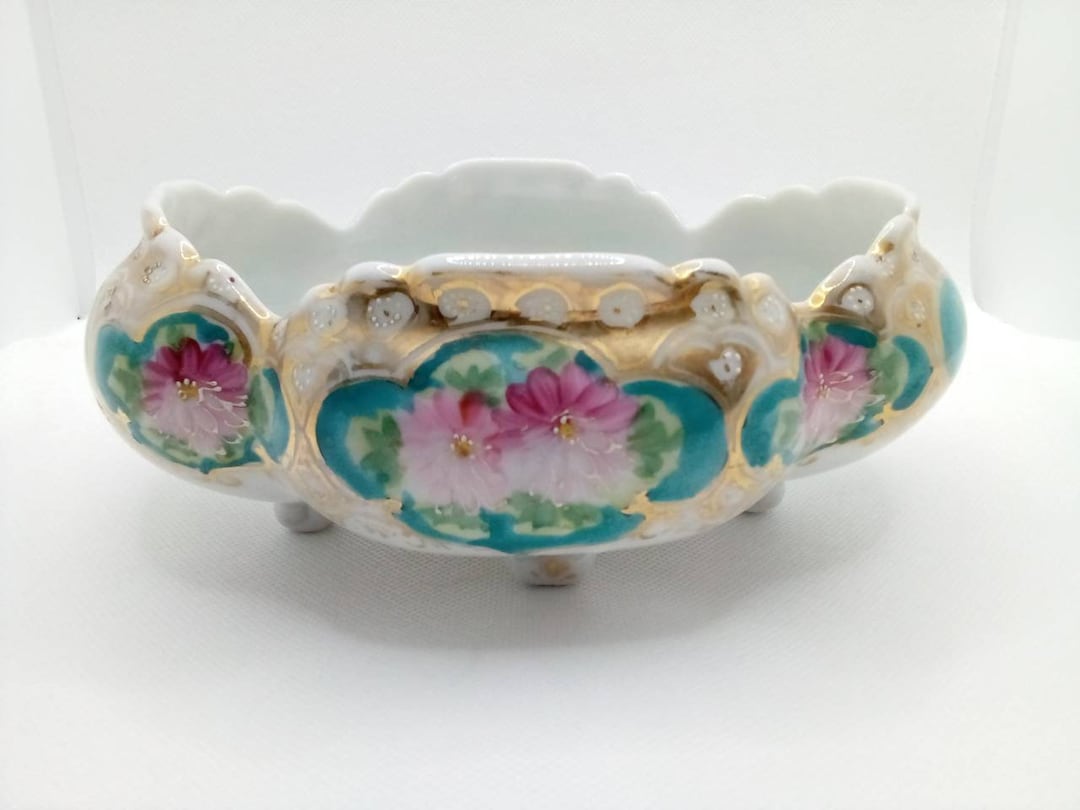 Beautiful Vintage Porcelain Footed Bowl - Etsy
