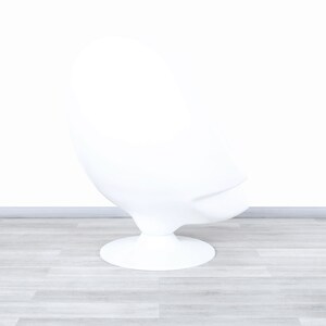 Merican Space Age Fiberglass "egg" Swivel Chair - Etsy
