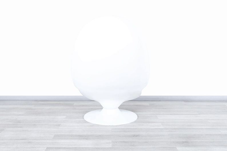 Merican Space Age Fiberglass "egg" Swivel Chair - Etsy