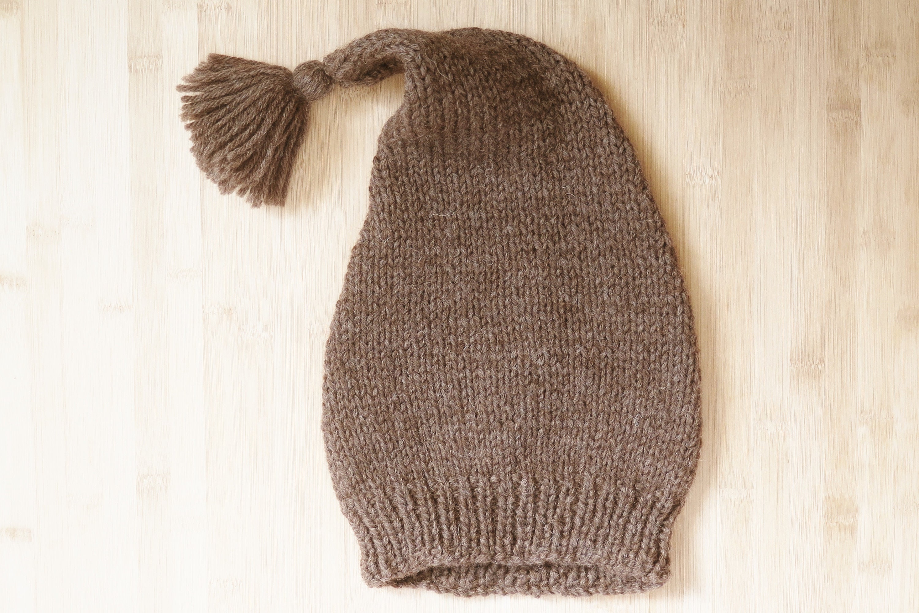 Pure Wool Voyageur Hand-knitted Cap Liberty Cap Coureur - Etsy Canada