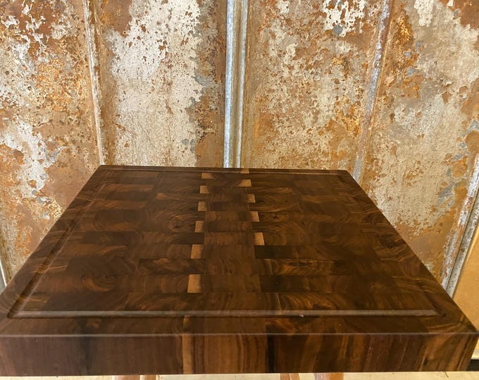 19x18 Walnut End Grain Cutting Board - Etsy
