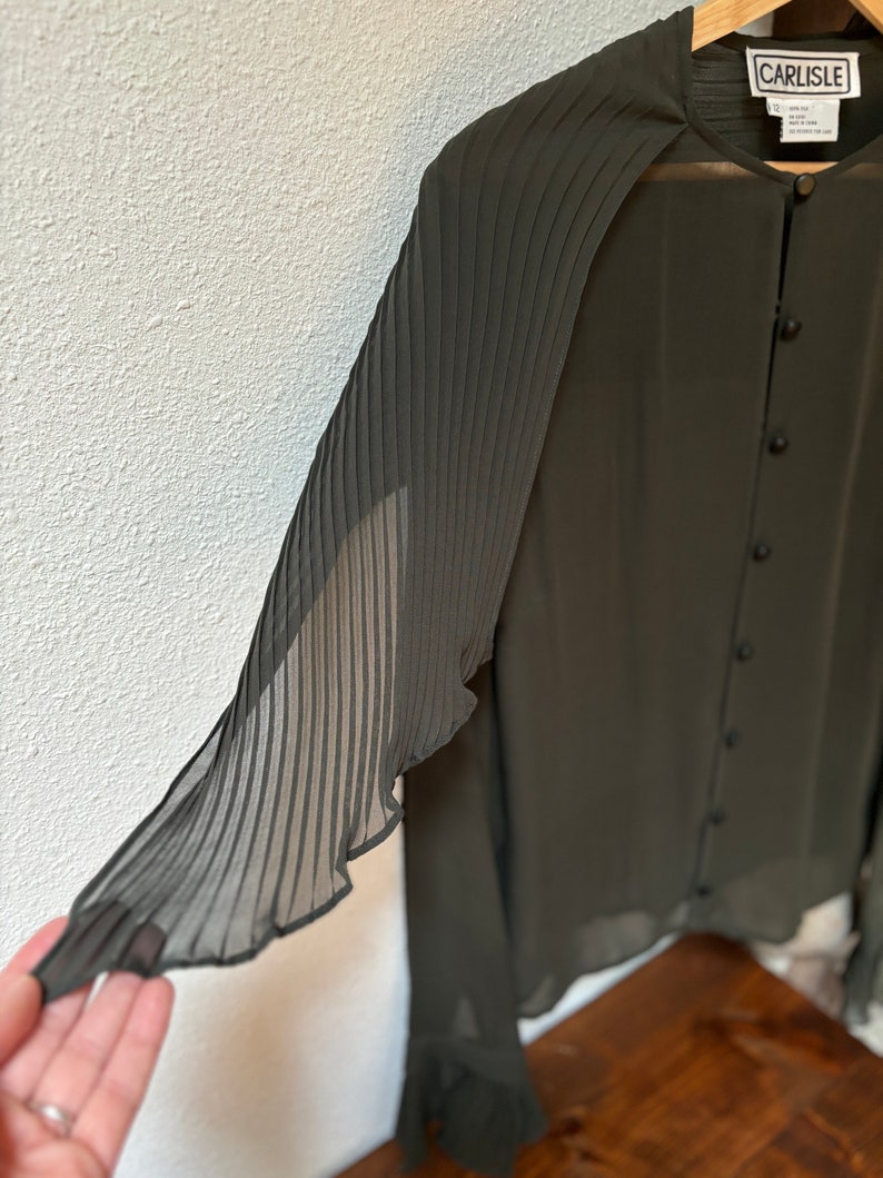 Vintage Carlisle Silk Blouse, 100% Silk Womens Top, Long Sleeve Button up With Tank Top, Cami ...