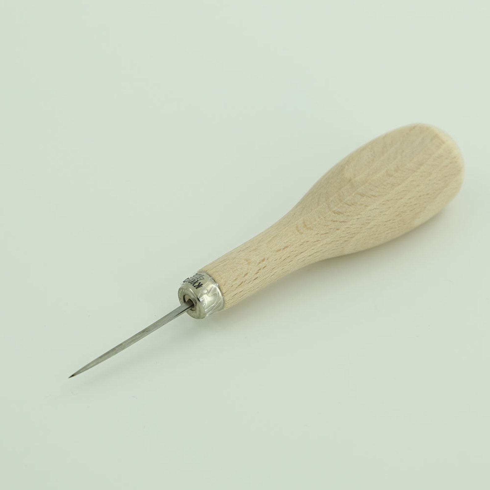 Superior Diamond Shape Hole Awl Hand Sewing Stitching Chisel Leathermob ...