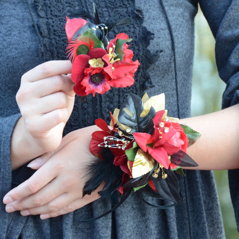 Homecoming Corsage - Etsy