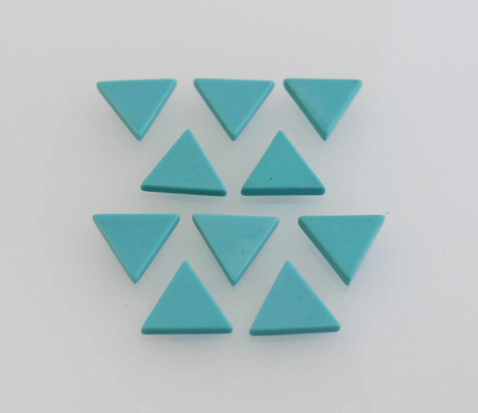 8X8MM Triangle Flat Turquoise Discs / Flat Undrilled Blue Gemstone ...