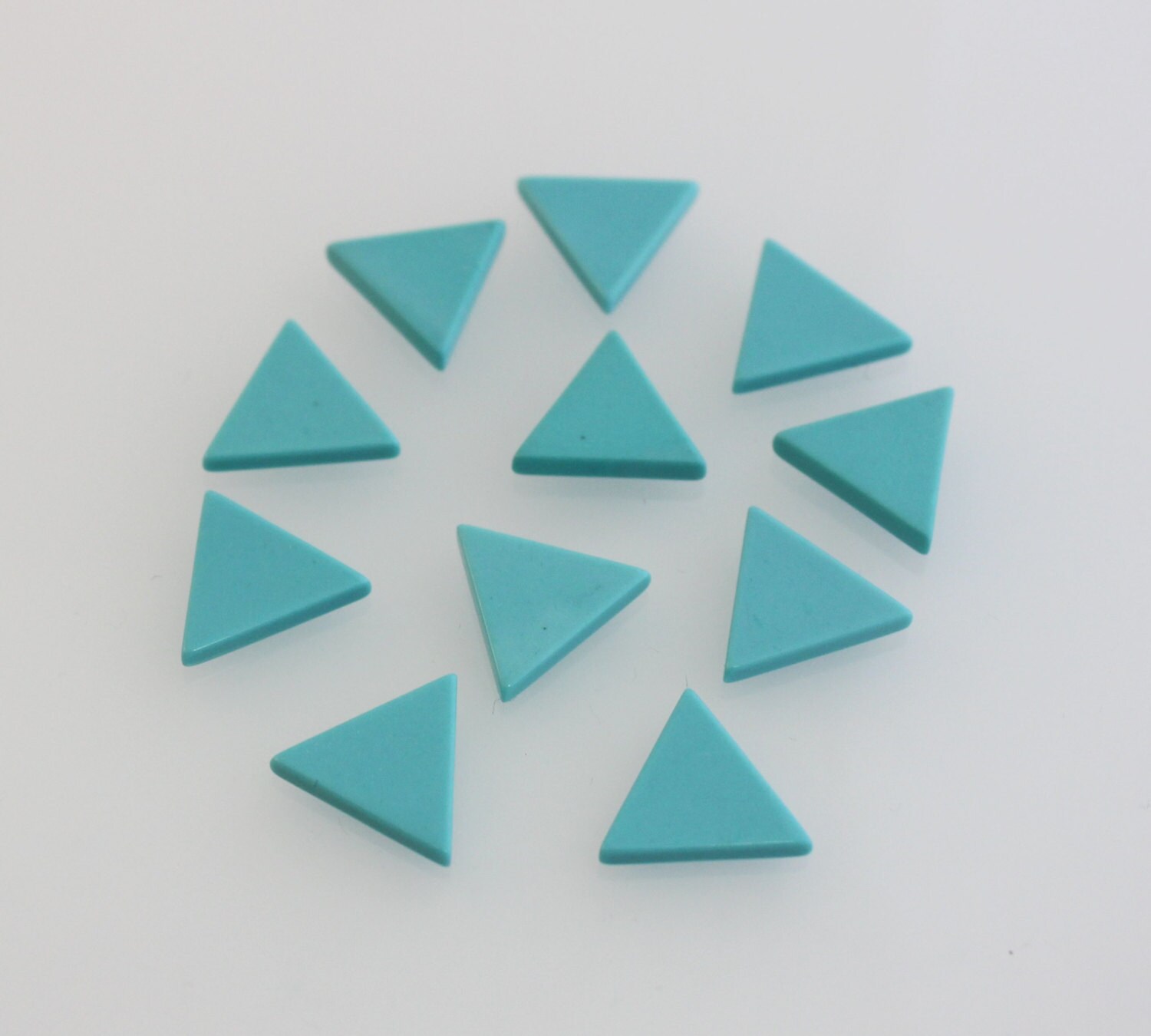 8X8MM Triangle Flat Turquoise Discs / Flat Undrilled Blue Gemstone ...