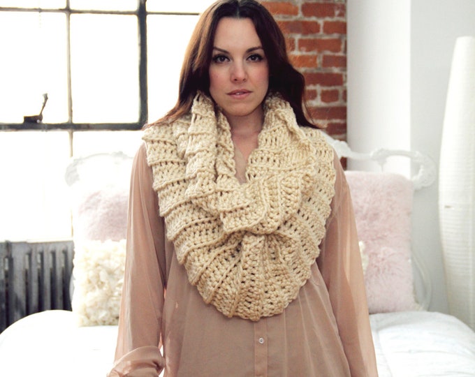 CROCHET PATTERN Funnel Infinity Cowl Scarf Wrap the PORTLAND - Etsy