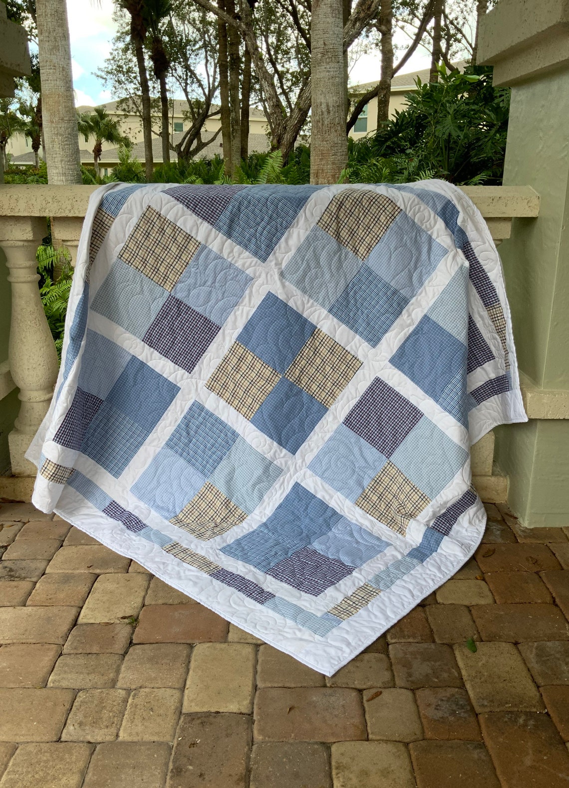 Memorial Patchwork Quilt With Sashing and Borders - Etsy