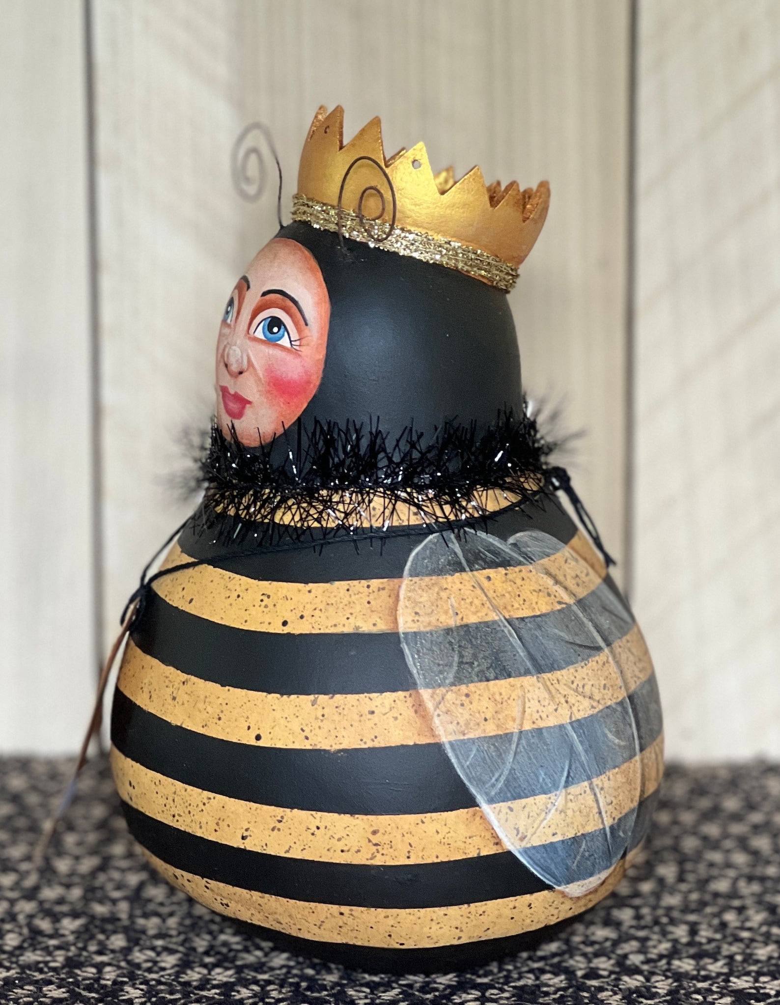 Queen Bee Gourd - Etsy