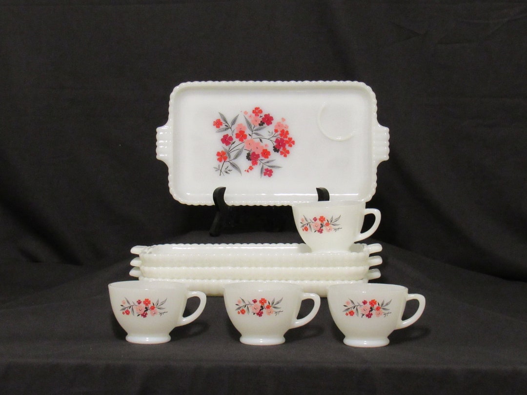 Anchor Hocking Fire King Primrose Cup and Luncheon Plate, Easter Gift ...