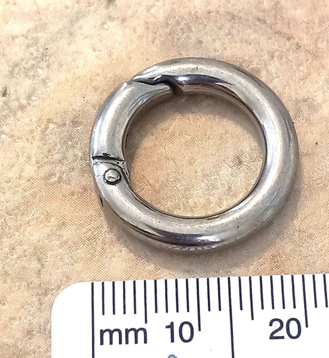 1 Self-closing Stainless Steel Clasp, 20mm Round, Stainless Steel ...