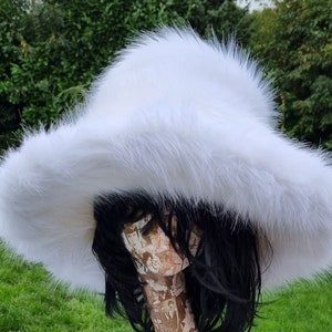 Extra Wide-oversized Wire Brim White Fuzzy Bucket Hat-white Fur Hat ...