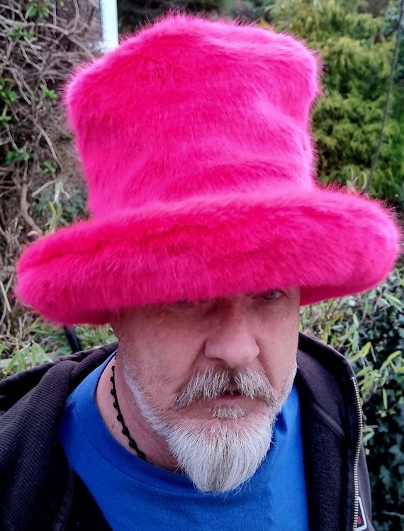 Stunning Shocking Pink Faux Fur Hat-jk Style Hat-space Stunning Shocking Pink Faux Fur Hat-jk Style Hat-space