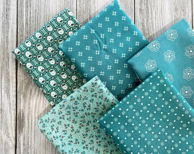 Teal Fat Quarter Bundle of 5 Lori Holt Prints - Etsy