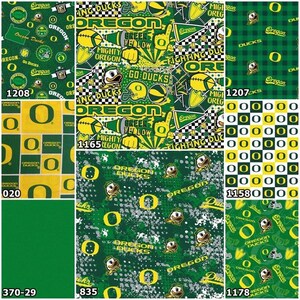 NCAA University of Oregon Ducks Green & Yellow College Logo Cotton ...
