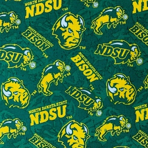 NCAA North Dakota State University Bisons Green & Yellow College Logo ...