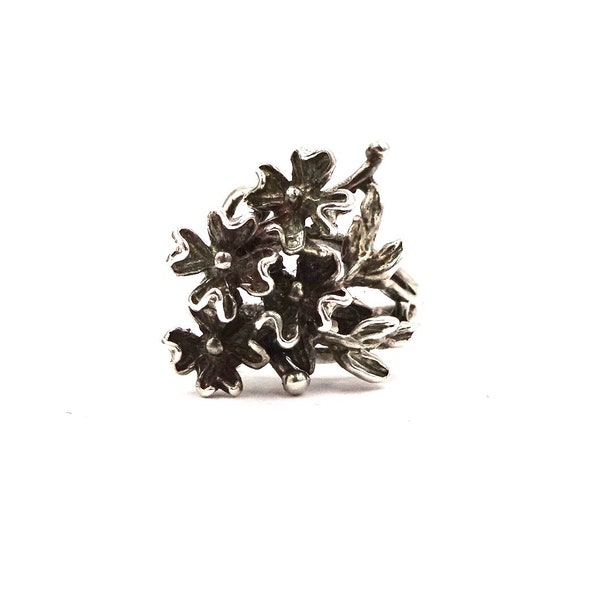 Dogwood Flower Ring - Etsy