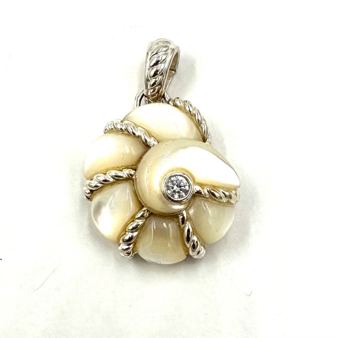 JUDITH RIPKA ENHANCER Pendant Sterling Silver Mother of Pearl Shell ...