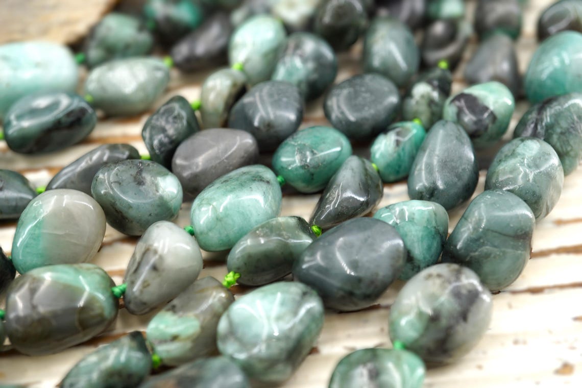 Emerald Freeform Beads 9-14mm (ETB01336) Unique Jewelry/vintage Jewelry ...