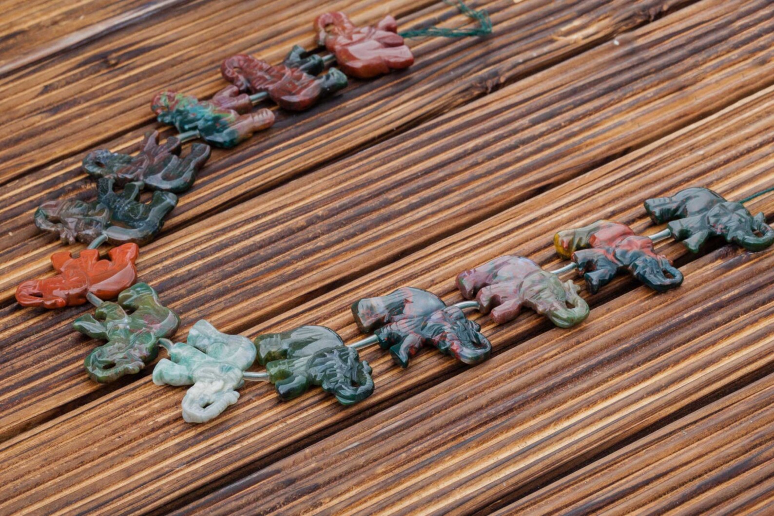 Blood Stone Elephant Beads 33-38mm ETB00895 Handmade/unique - Etsy