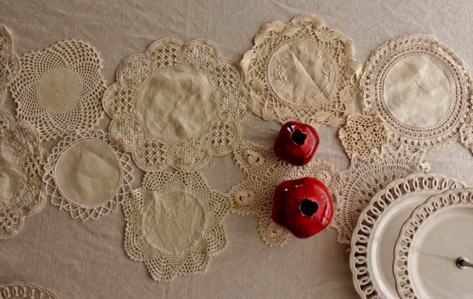 Vintage Doily Runner, Table Runner, Doily Patchwork Runner, Vintage ...