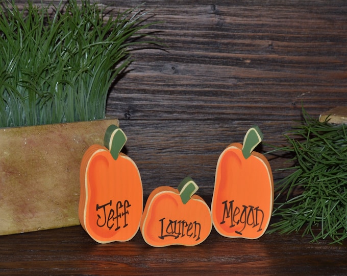 INDIVIDUAL Personalized Pumpkin Halloween Decor Thanksgiving Place Card ...