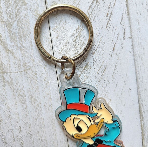 Donald Duck Walt Disney Production Vintage Key Ring - Gem