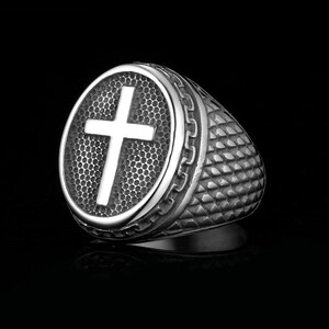 Cross Ring in Silver - Men's Ring - Men's Band - Stainless Steel Ring ...