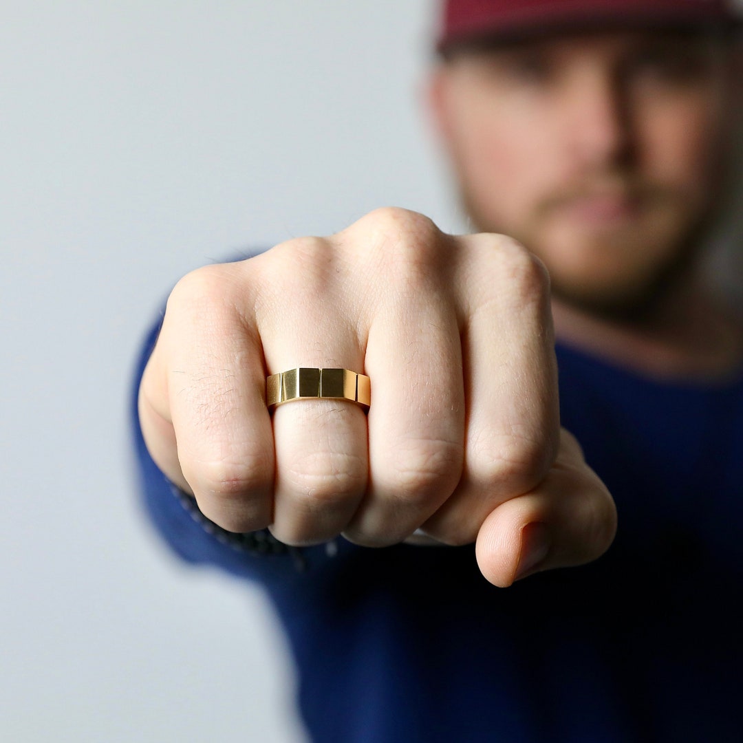Edge Ring in Gold - Men's Ring - Men's Band - Stainless Steel Ring ...