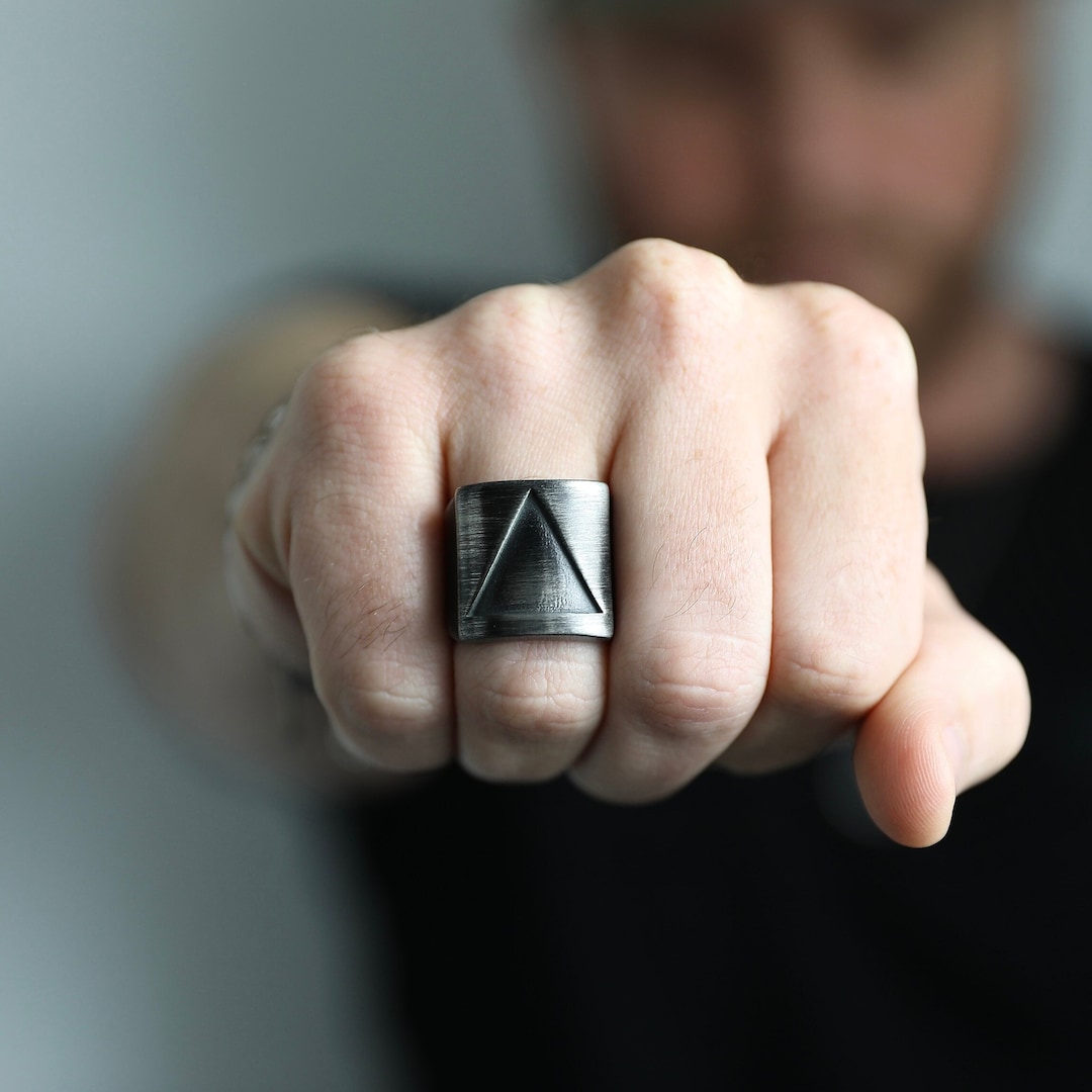 Triangle Ring in Antique Silver - Men's Ring - Men's Band - Stainless ...