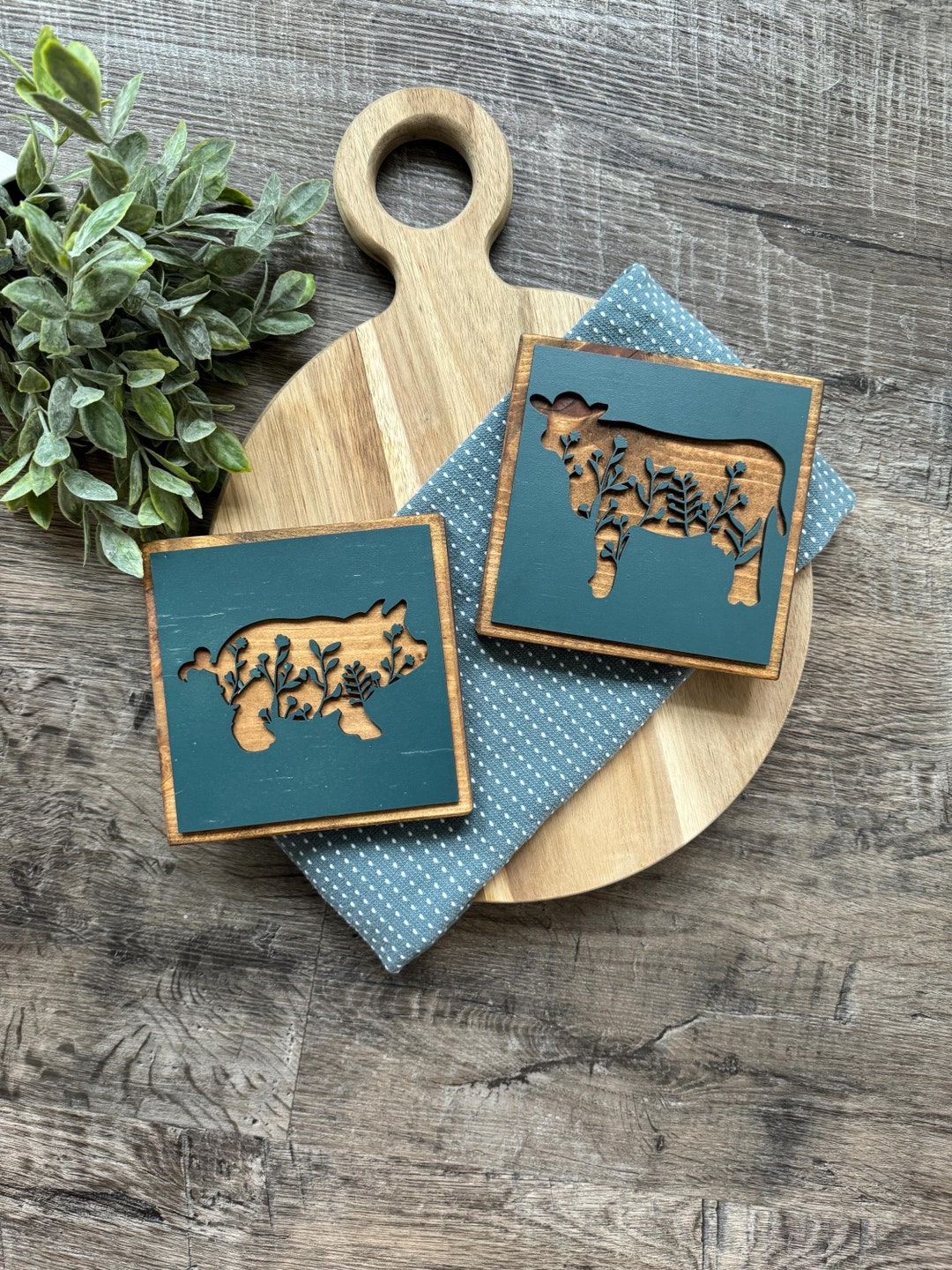 Farm Animal Tiered Trey Signs, Cow and Pig Wood Signs, Farmhouse ...