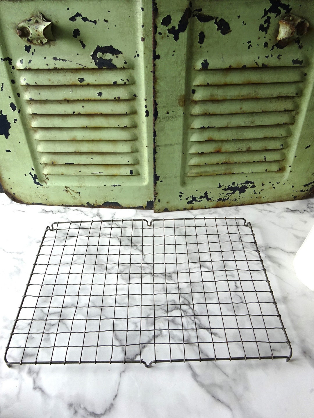 Large Vintage Wirework Cooling Rack Patisserie Baking Kitchenalia Wire ...