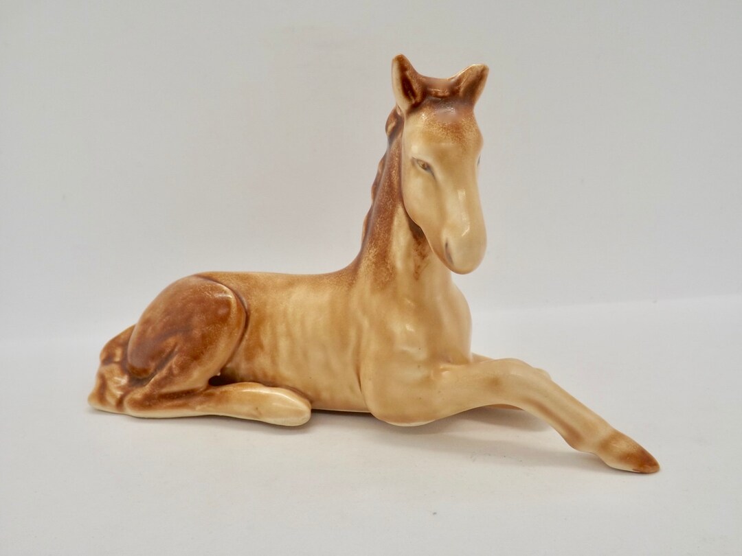 Sylvac Laying Down Horse in Beige Model Number 1147 perfect - Etsy