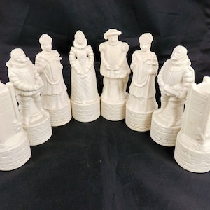 Wade Set of White Rose Chess Pieces Beneagles Whiskey (perfect) - Etsy