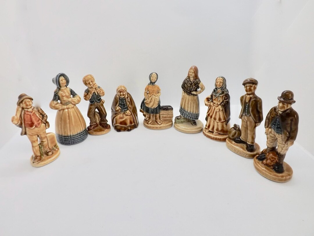 Wade Irish Full Set of 9 Irish Song and Folk Tales Figures (perfect) - Etsy
