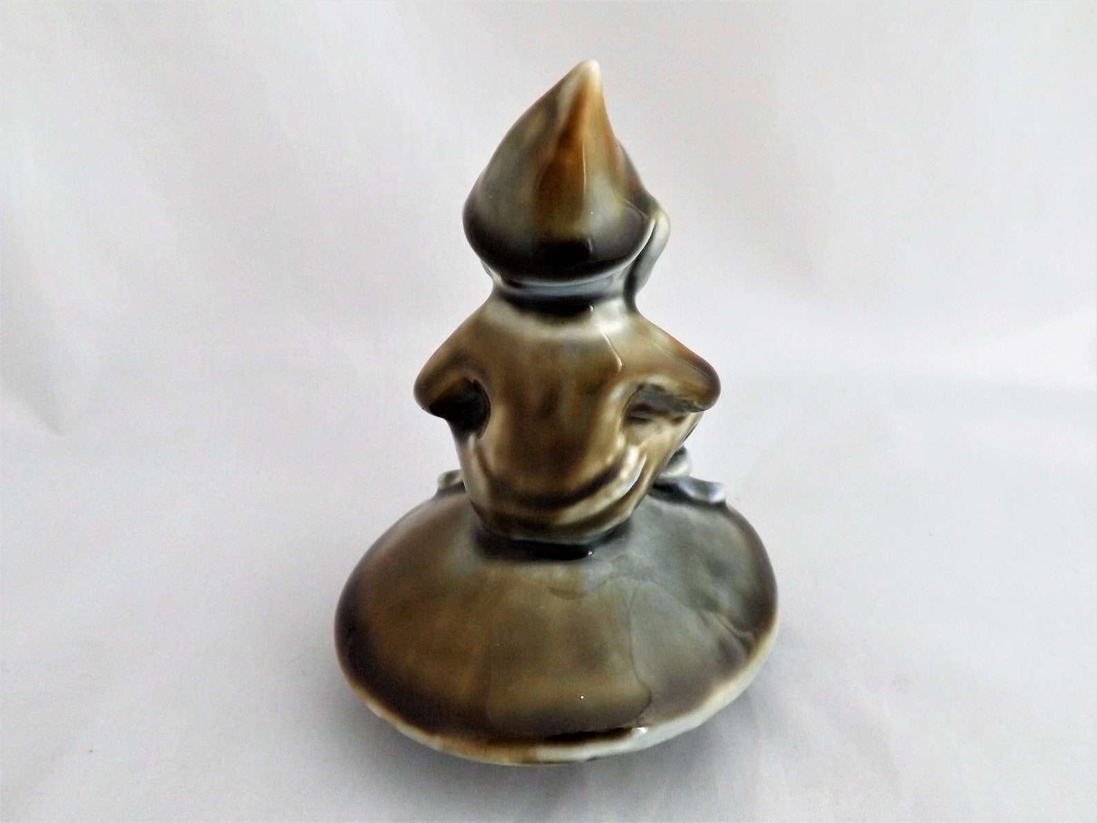 Wade Rare Irish Leprechaun on a Toadstool 1960's perfect - Etsy