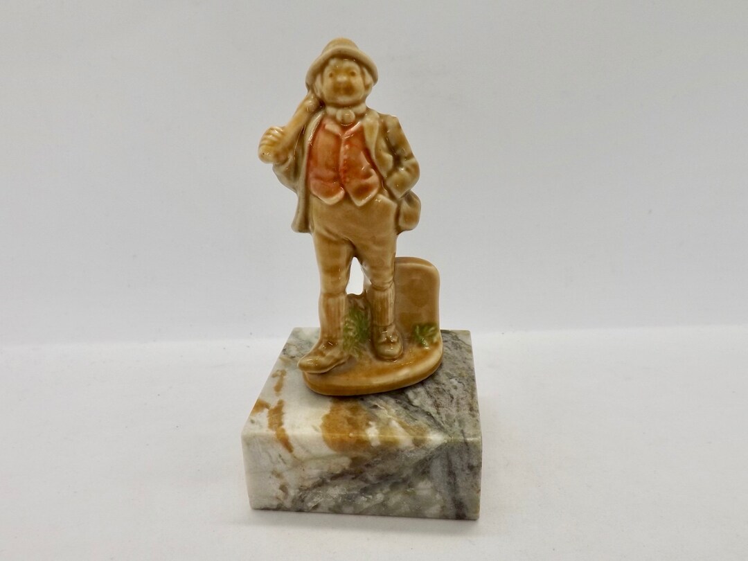Wade Irish Song and Folk Tales Paddy Maginty Figure on Marble Base 1970 ...
