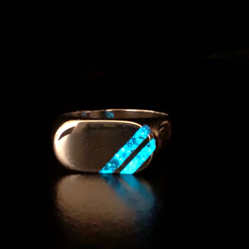 Glow Ring - Etsy