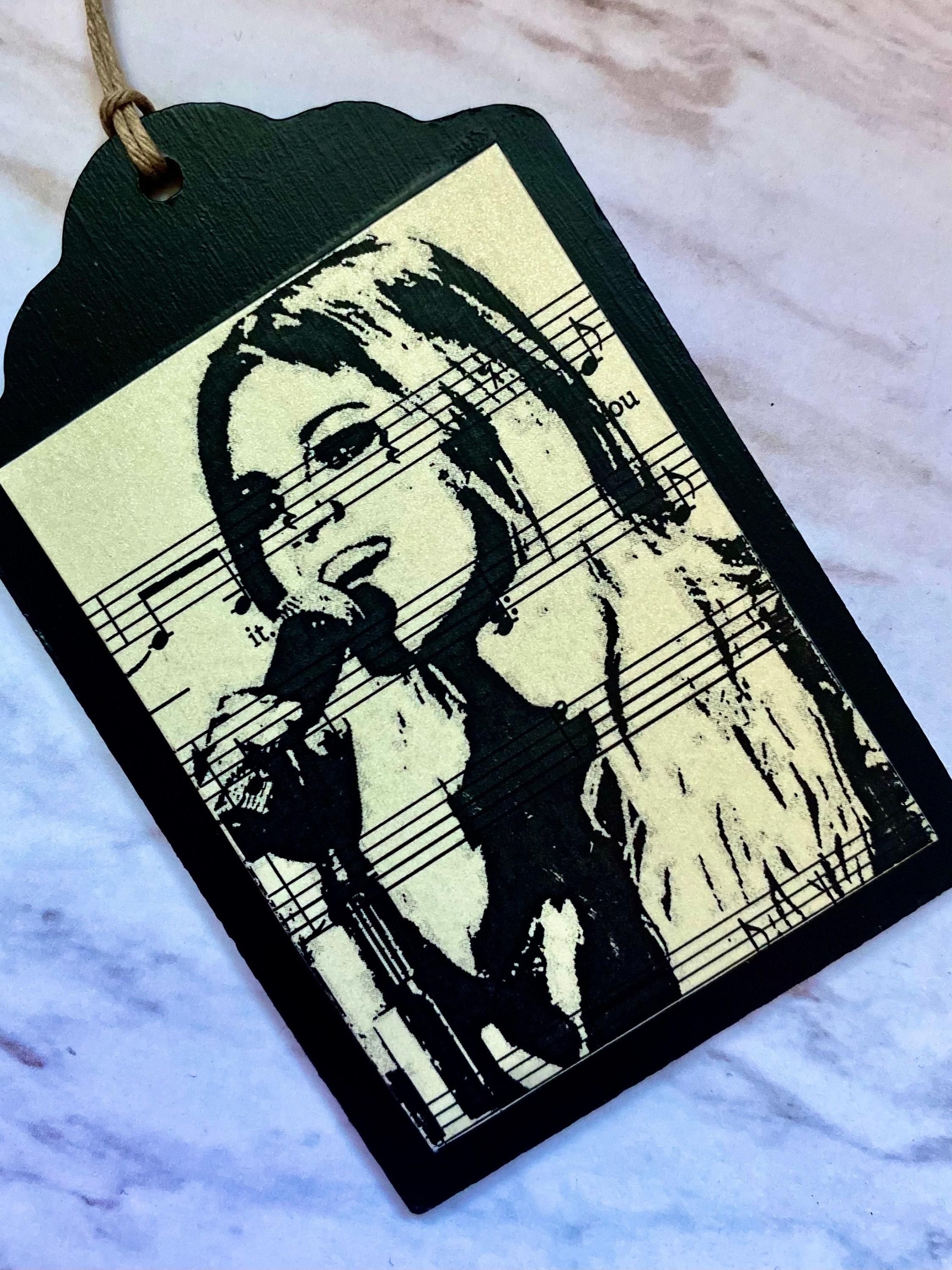 Kelsea Ballerini Inspired Silhouette - Peter Pan - Decoration Ornament ...