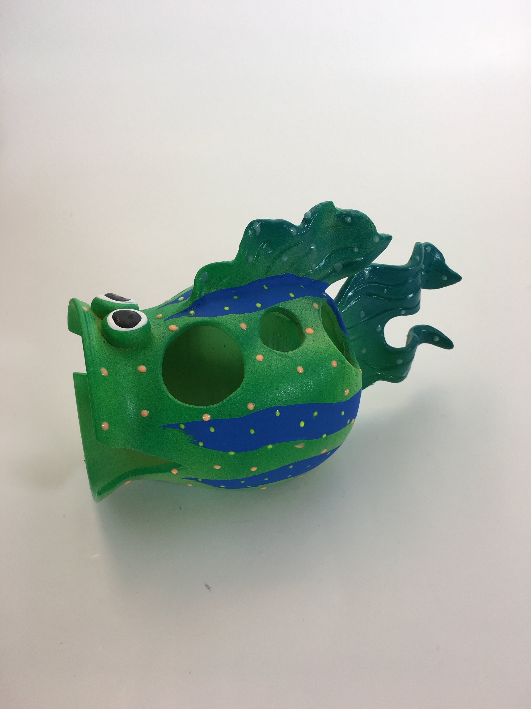 Whimsical Fish Toothbrush Holder, Underwater Fish Room Decor, Beach ...