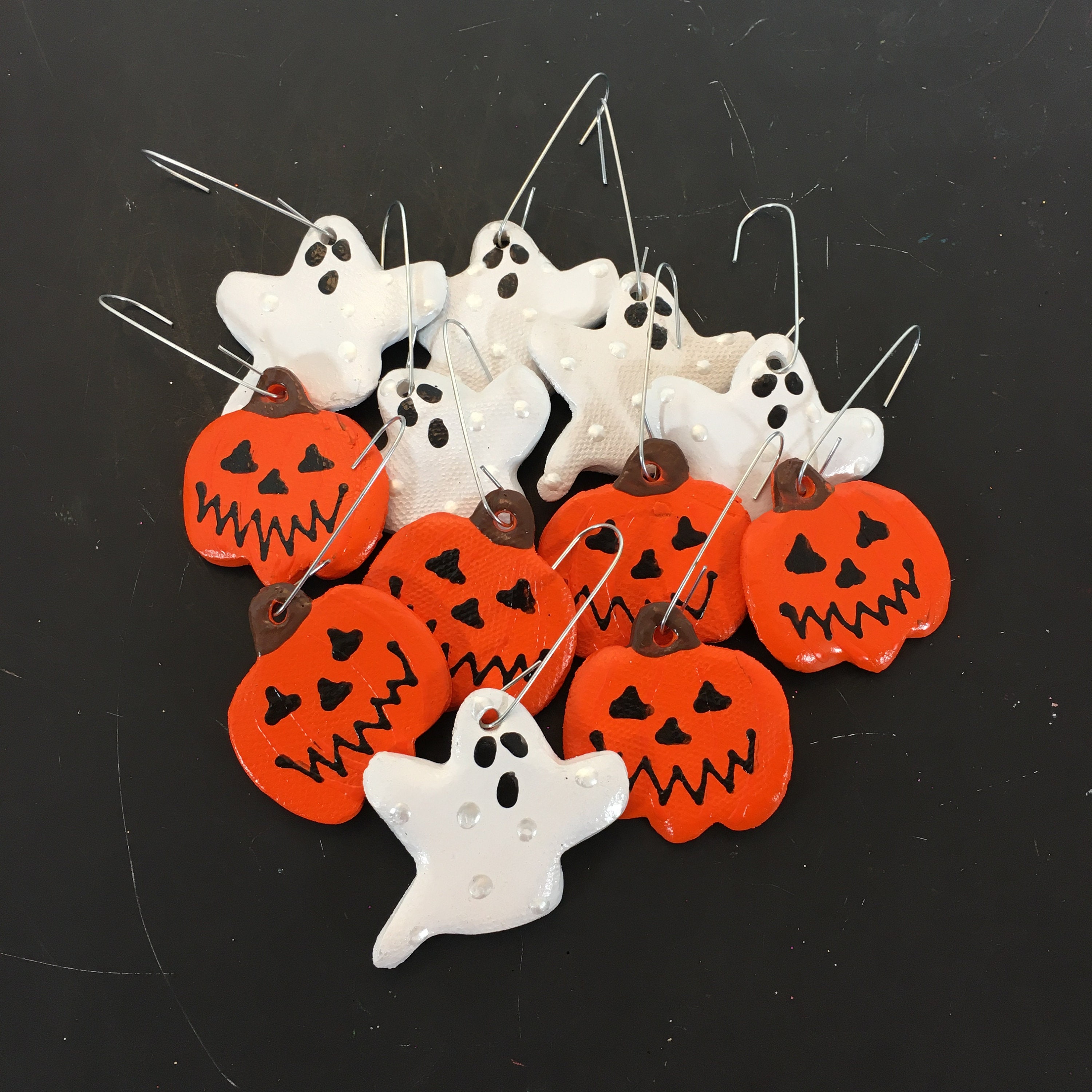 Set of 12 Halloween Ornaments 6 Ghost 6 Pumpkins Spooky Home Decor ...