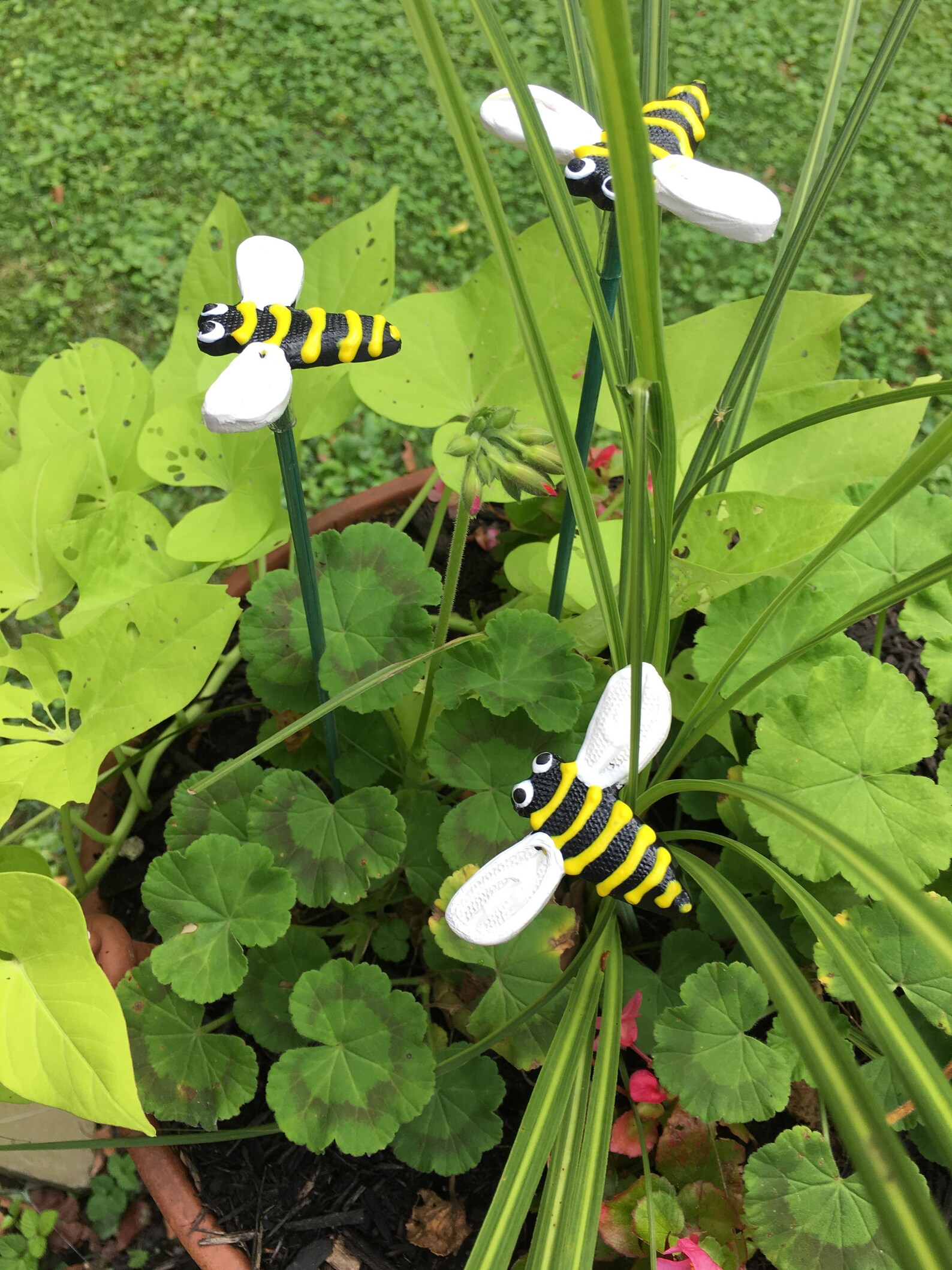 Bumble Bee Garden Stakeshoney Bee Garden Decor Garden - Etsy